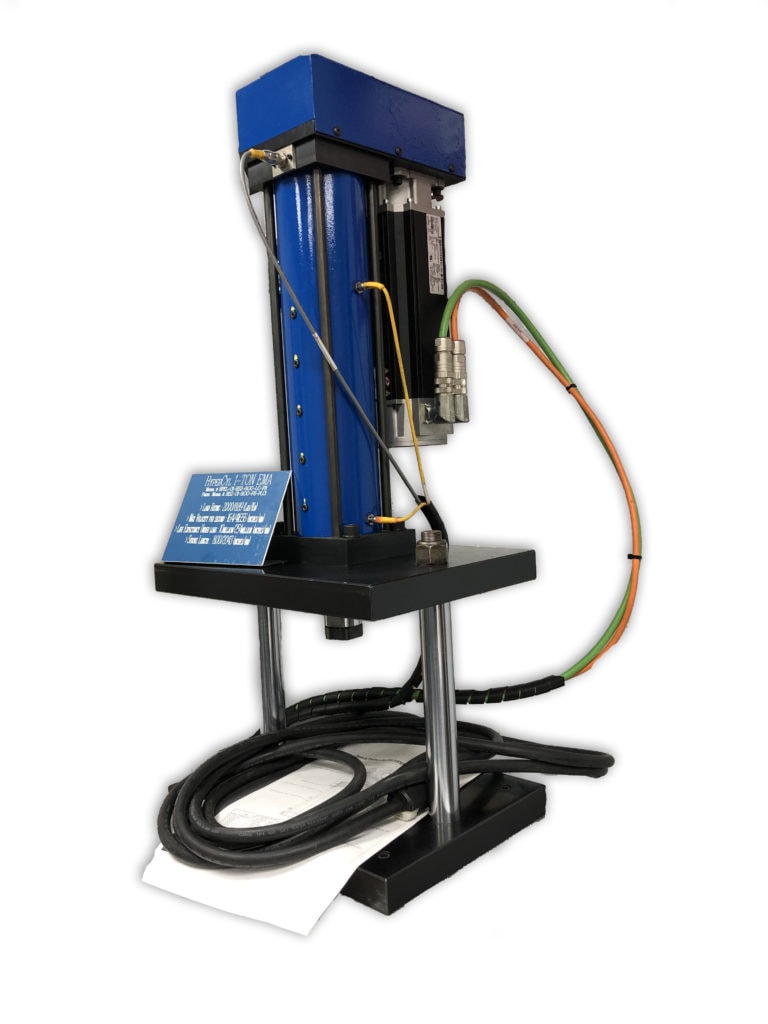 What Is a Servo Actuator? | HyperCyl